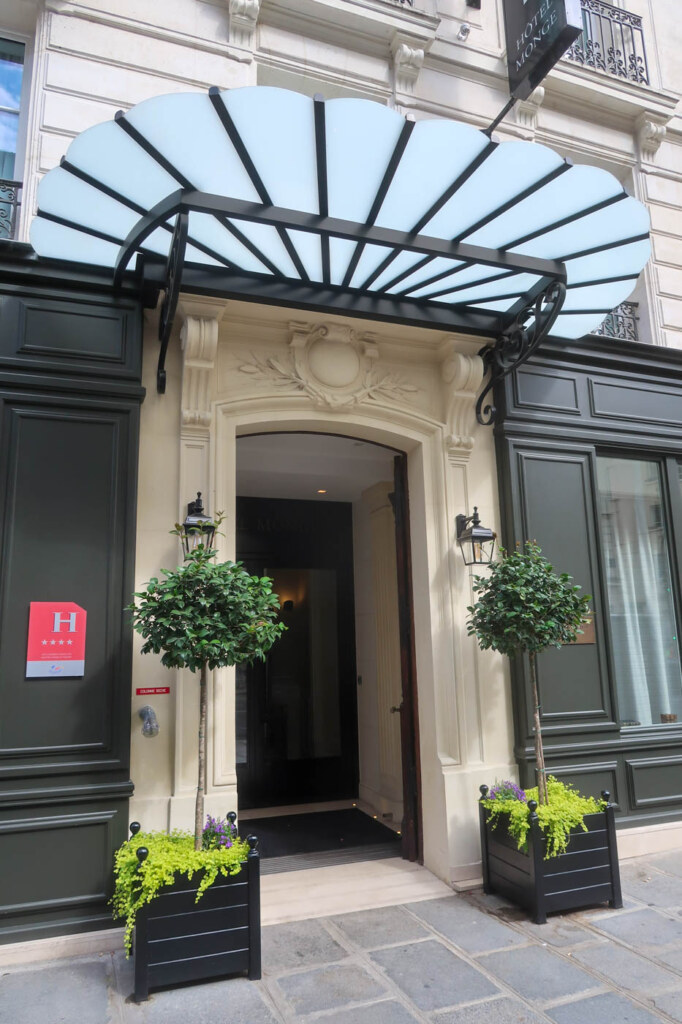 Une nuit à l'hôtel Monge, au cœur du quartier latin - Le blog de Lili