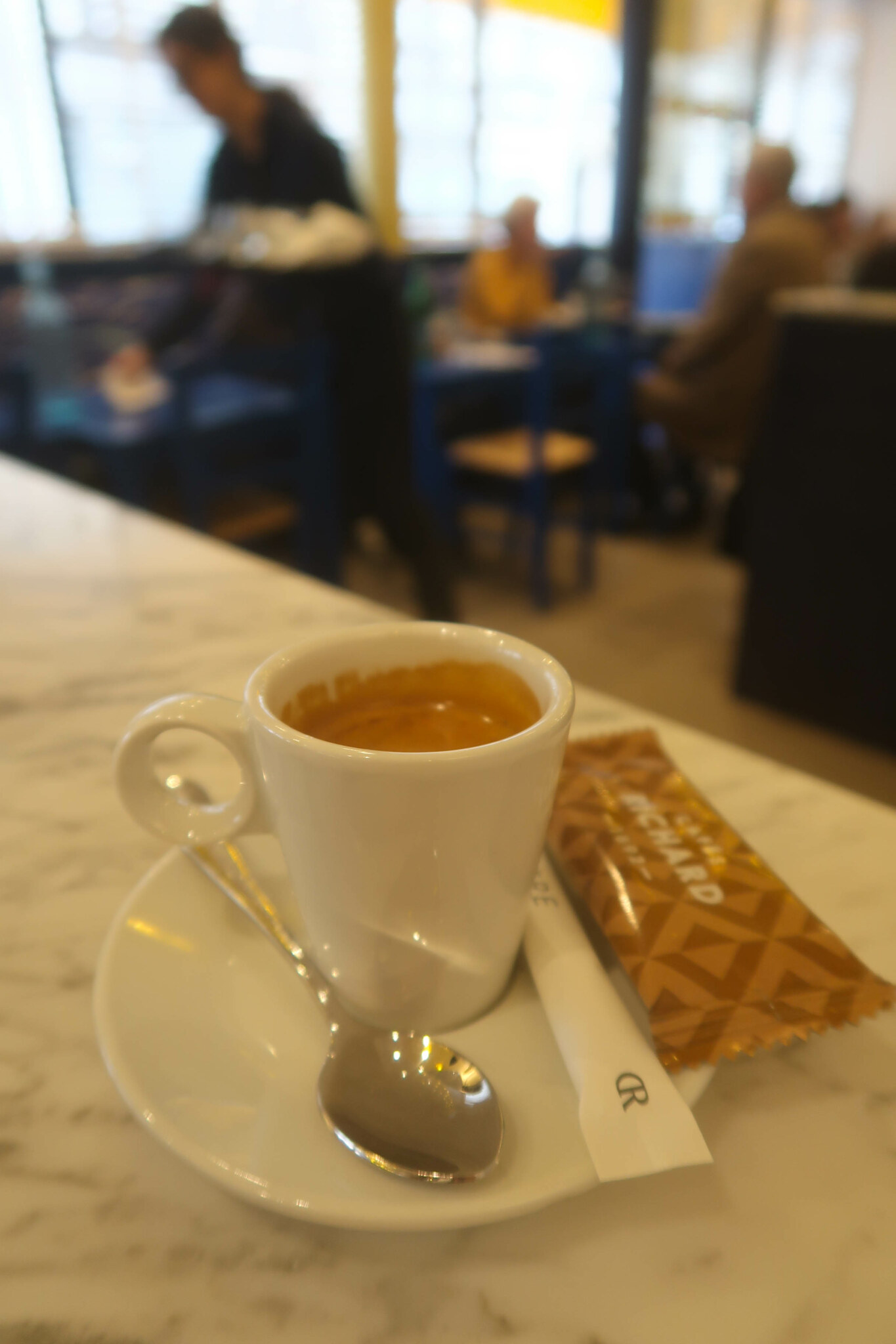 Claudia Paris, la nouvelle cantine italienne du XVe - Le blog de Lili