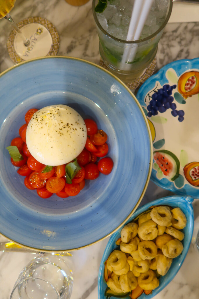 Claudia Paris, la nouvelle cantine italienne du XVe - Le blog de Lili